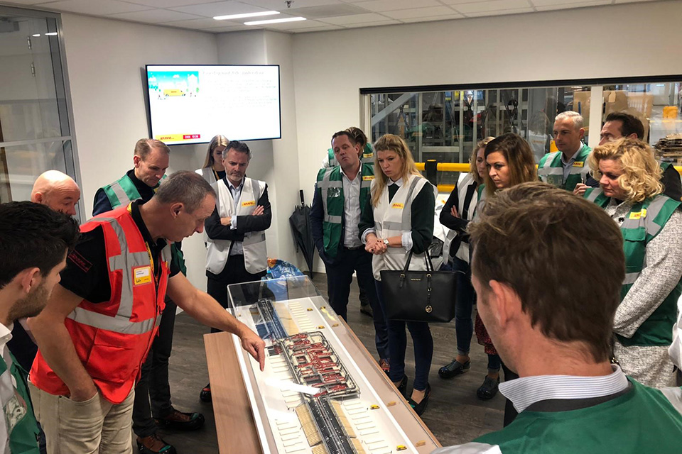 Directors Lounge-leden op bezoek bij DHL