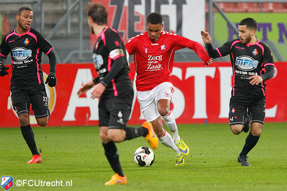 Jong FC Utrecht trekt overwinning over de streep